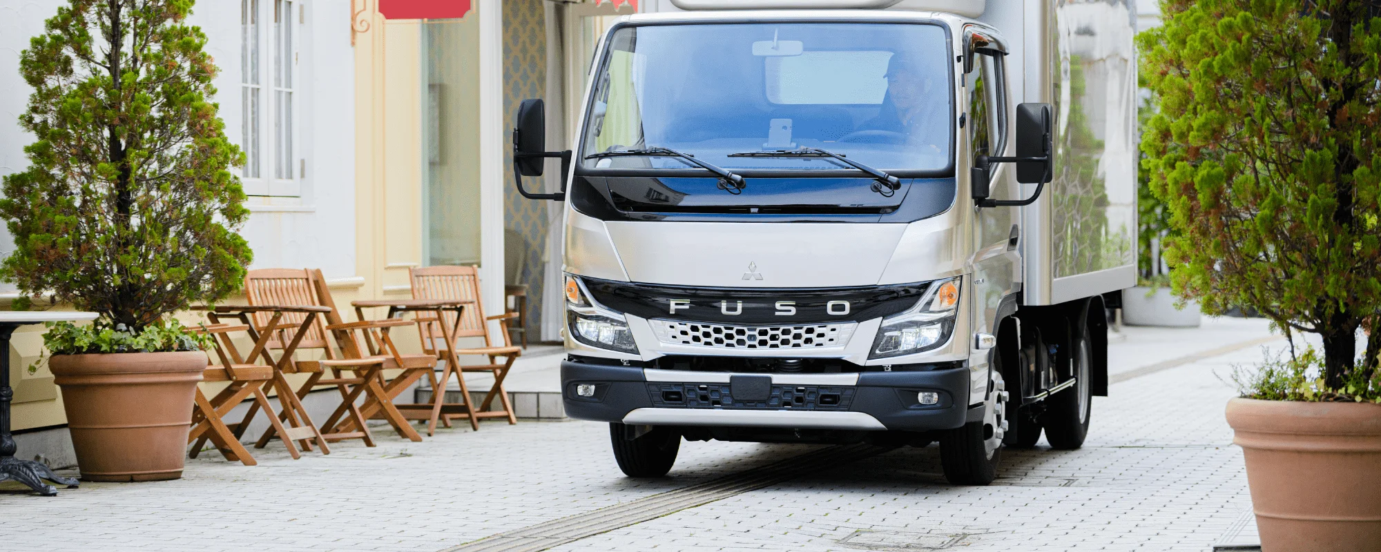 Fuso Truck Logo FUSO Canter 3,5 Tonnes