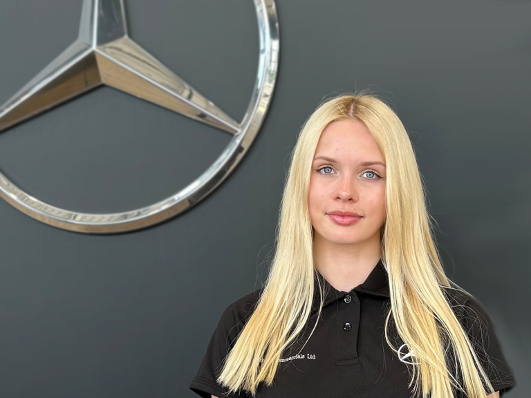 Amy Blackburn | Mercedes-Benz Van and Truck Sales, Service & Parts